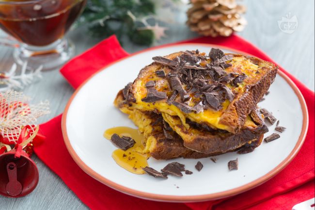 Panettone French toast - Italian recipes by GialloZafferano